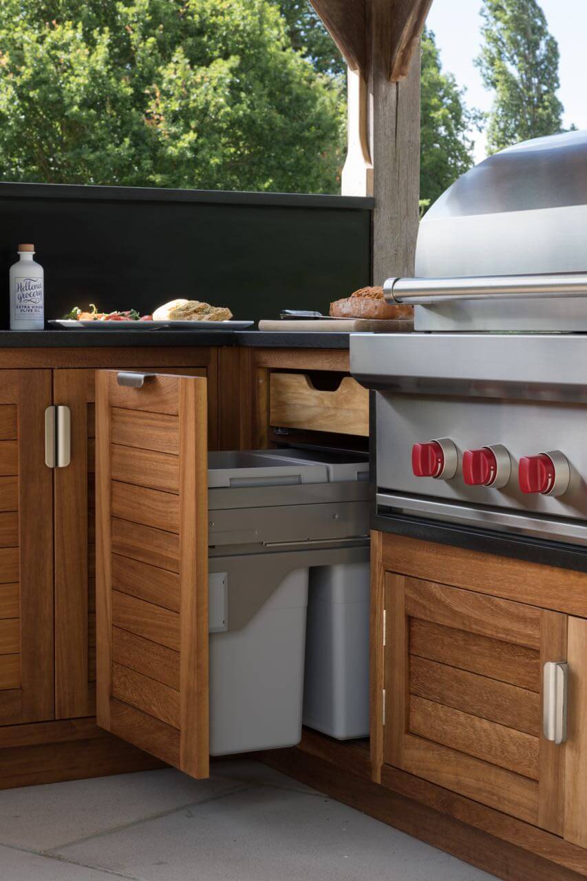 Outdoor Living: Outdoor Kitchen Project By Humphrey Munson - The ...