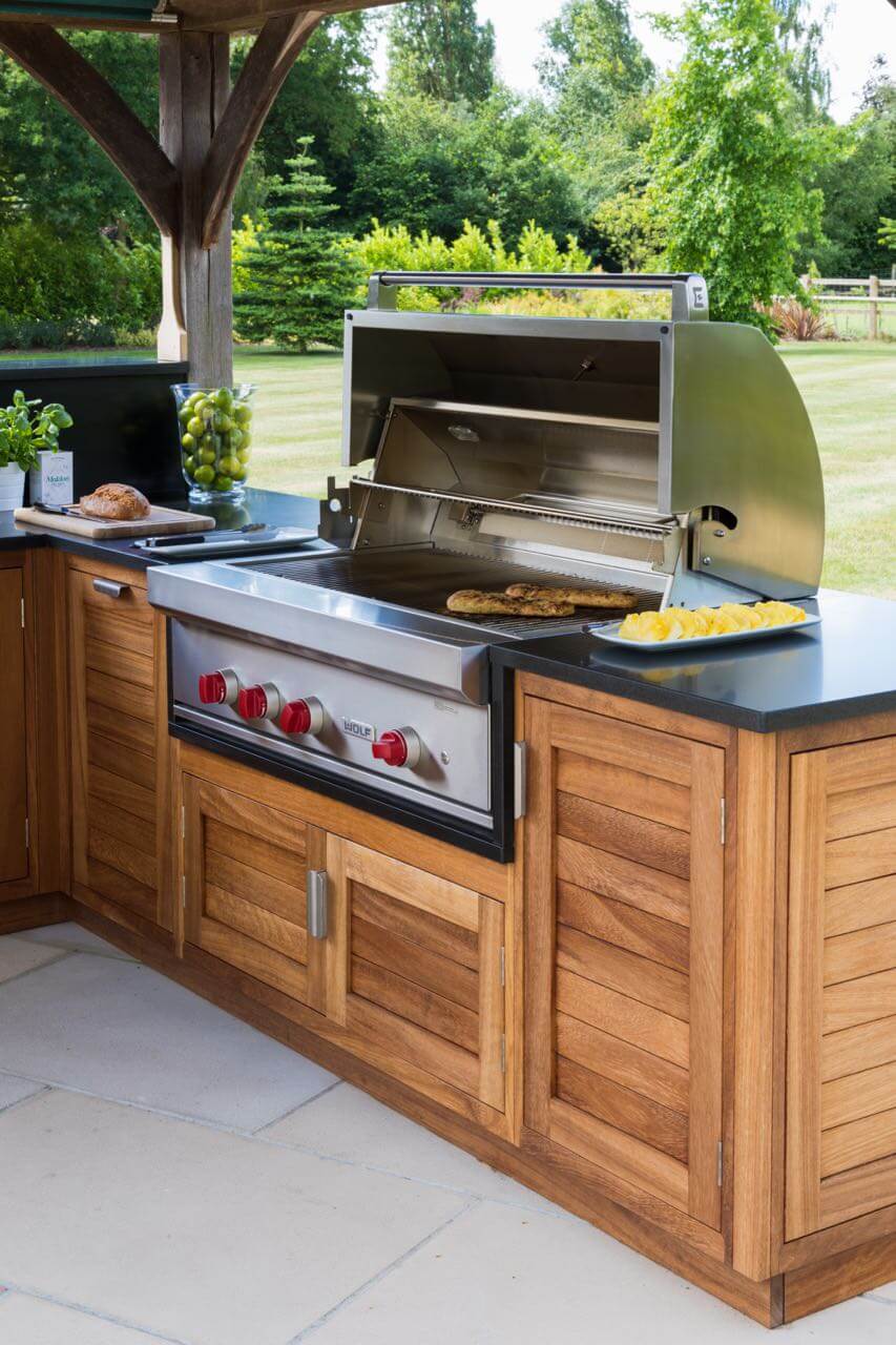 Outdoor Living: Outdoor Kitchen Project By Humphrey Munson - The ...