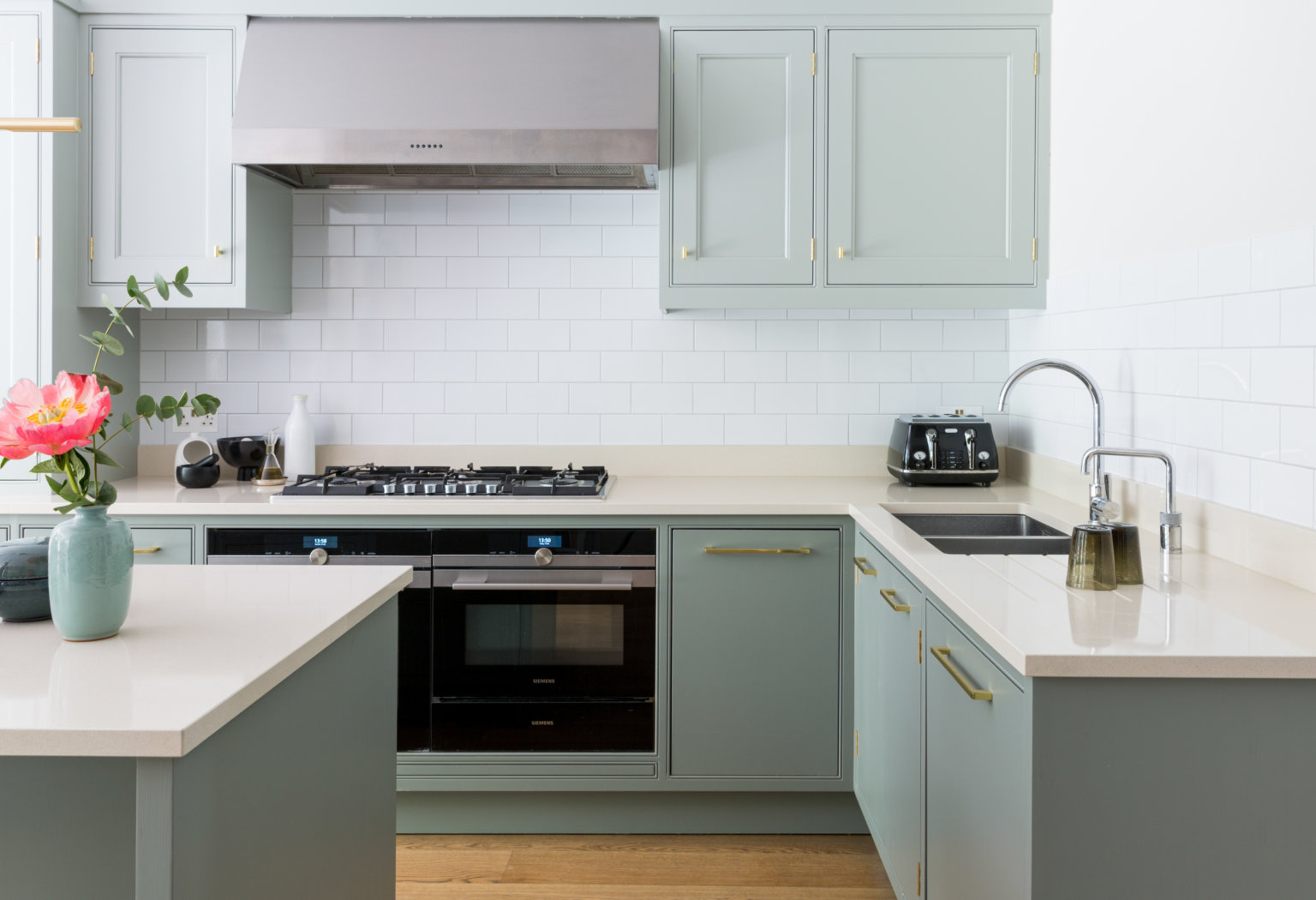 A sustainably bespoke kitchen by Mowlem & Co - The Kitchen Think