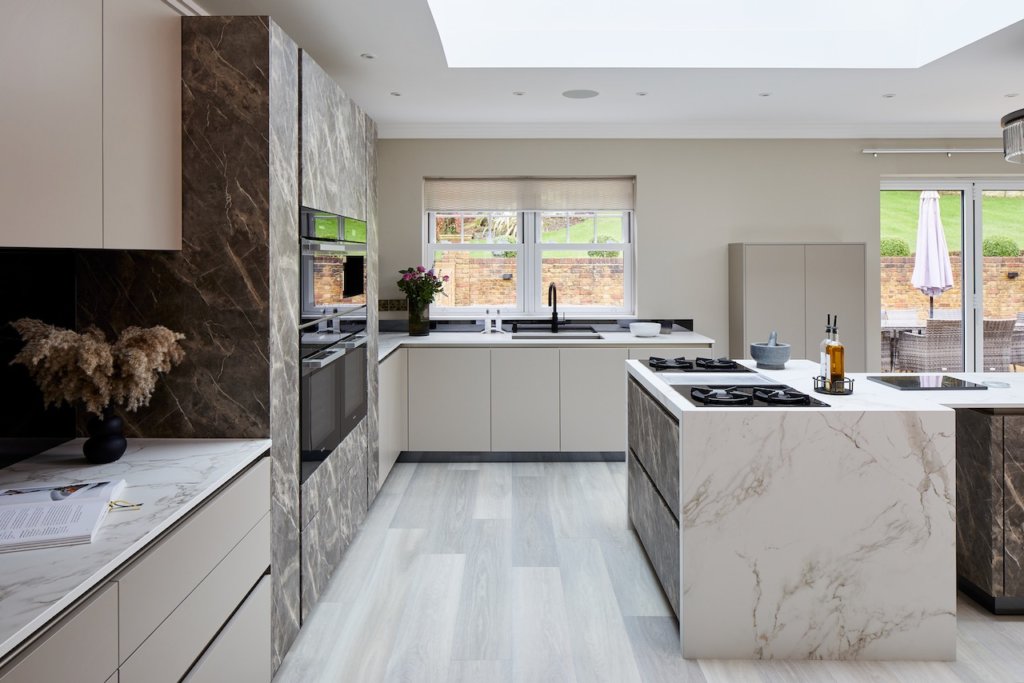 Multifunctional Open-Plan Kitchen by Sheraton Interiors - The Kitchen Think